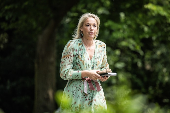 Staatssecretaris Coenradie gaat 'met pijn in het hart' weg en wil nooit meer met PVV in zee ...