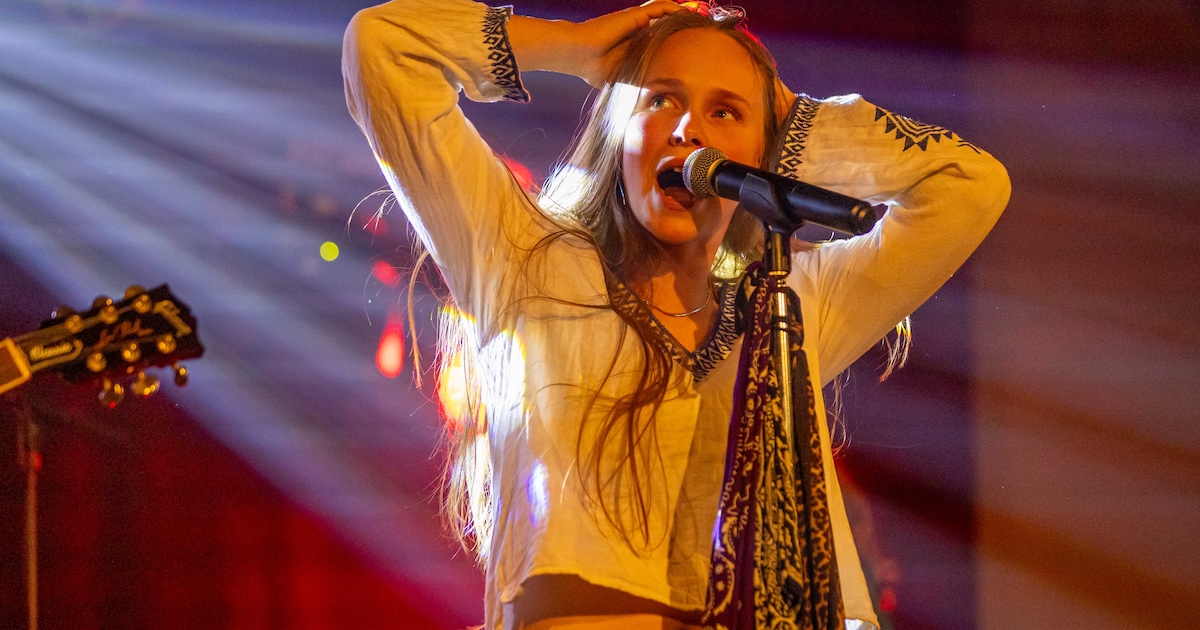 Kerstin (22) is vaak de enige frontvrouw, maar niet bij Women In Rock | Tholen | PZC.nl