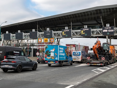 Westerscheldetunnel gaat op slot: blokrijden en reserveren of omrijden ...