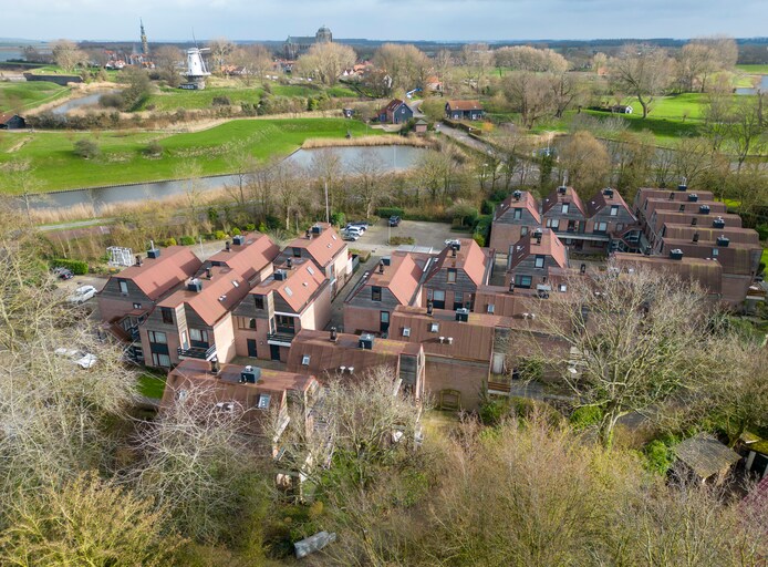 Raad spreekt zich niet uit over Kievitenlaan. Wethouder: ‘Ik ontraad deze kwestie te bespreken ...