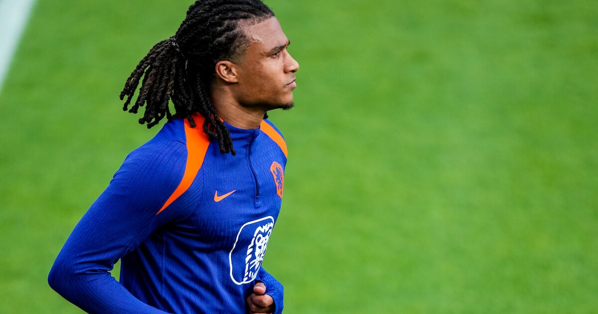 Voor Nathan Aké begint de jacht op een prijs dit seizoen nú pas ...