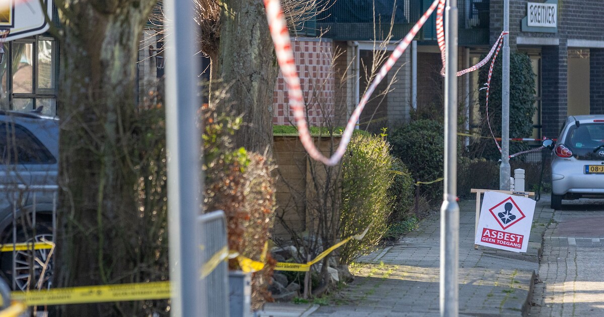 Een maand na de brand wapperen in Kloetinge en Goes nog altijd de ...