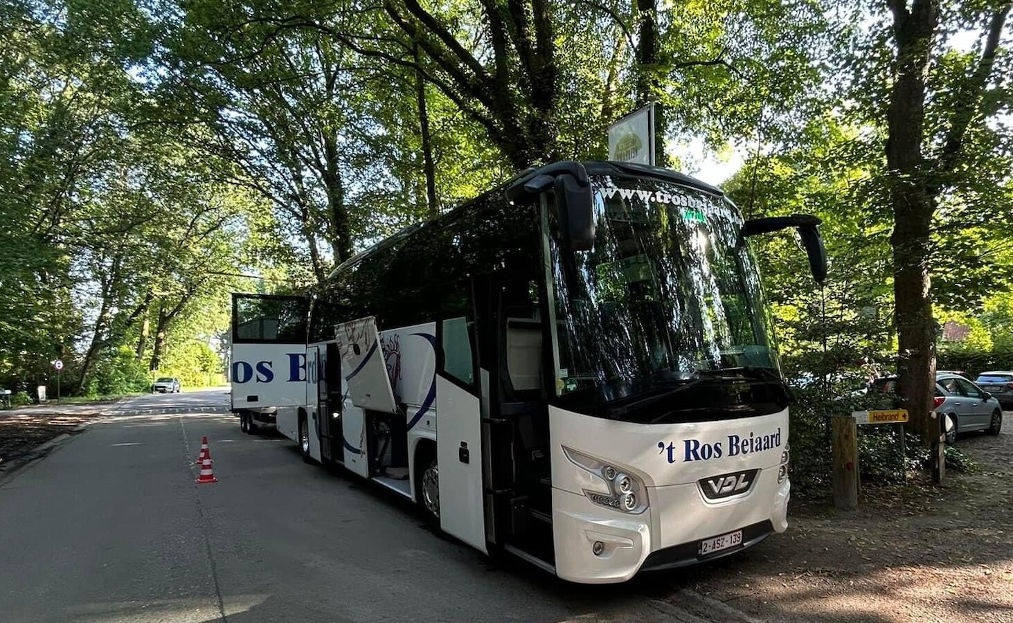 “Wat als we die beestjes nu zelf mee naar huis nemen?”: buschauffeurs ...