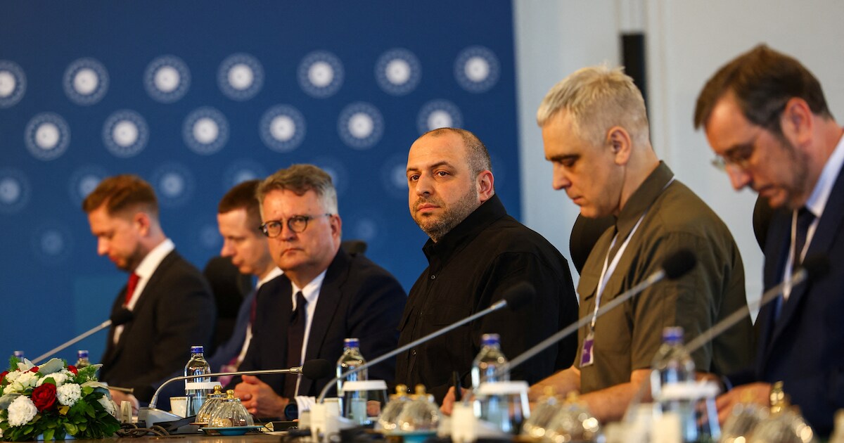 Rusland en Oekraïne begonnen aan nieuwe vredesonderhandelingen in Istanboel | Buitenland | PZC.nl