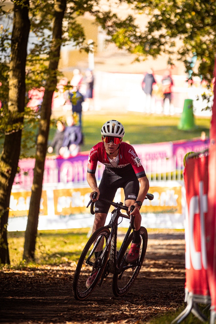 Ineens werd Nick Wisse (17) uit Rilland gebeld door de bondscoach ...