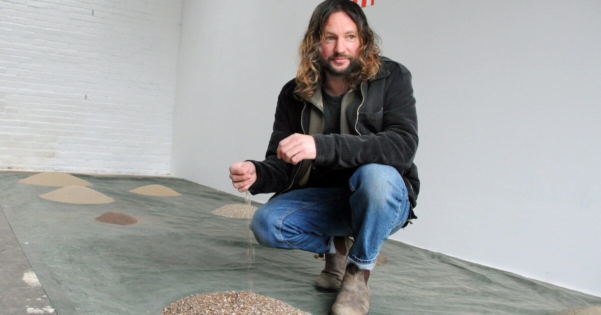 Eerste beeldend kunstenaar in ‘AiR Ellemeet’ Simon Linington vertelt ...