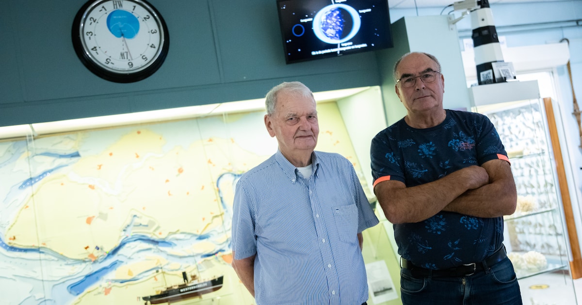 Bijzondere getijklok in het Visserijmuseum werkt weer, dankzij Kees ...