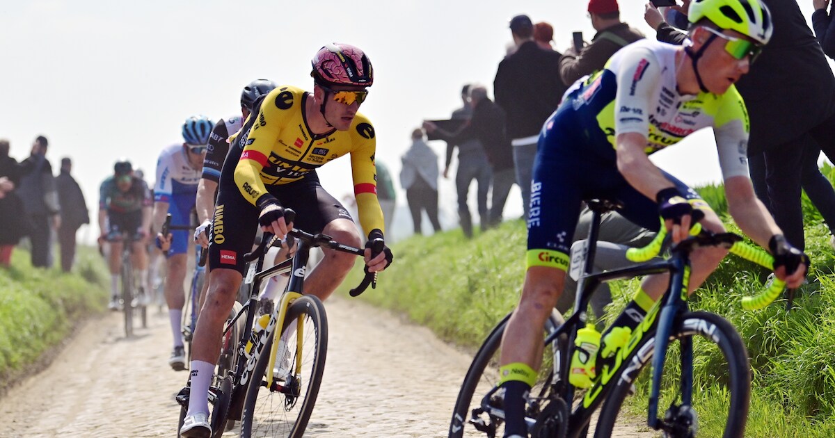 Tim van Dijke rijdt tweede ‘monument’ in acht dagen uit; renner uit Colijnsplaat 43ste in Parijs ...