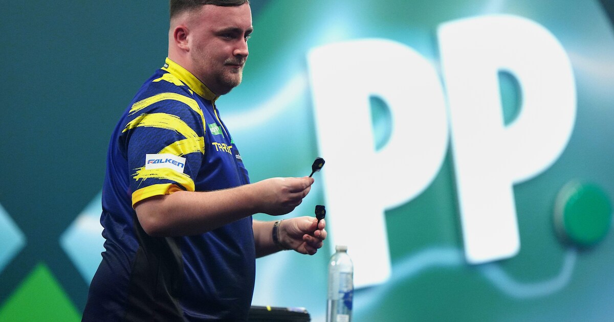 LIVE WK darts | Luke Littler pakt op comfortabele wijze eerste set af ...