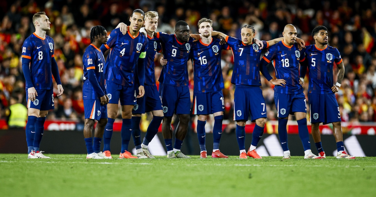 Van Hecke en Oranje buigen na intens voetbalgevecht pas in penaltyreeks ...