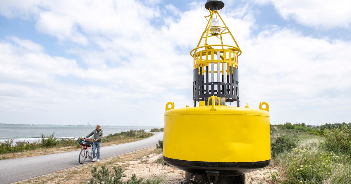 Kardinale boei officieel geplaatst | Sluis | pzc.nl