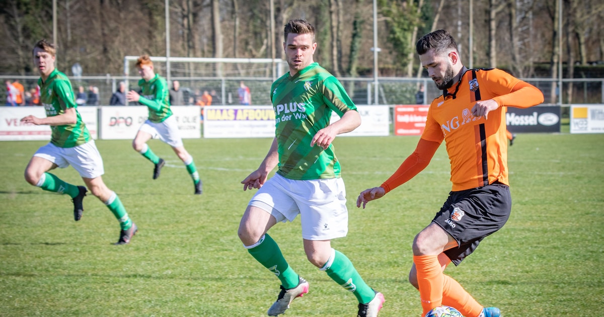 Miroslav Peric: spits is aan zijn beste seizoen bezig bij Terneuzense Boys | Zeeuws voetbal | pzc.nl