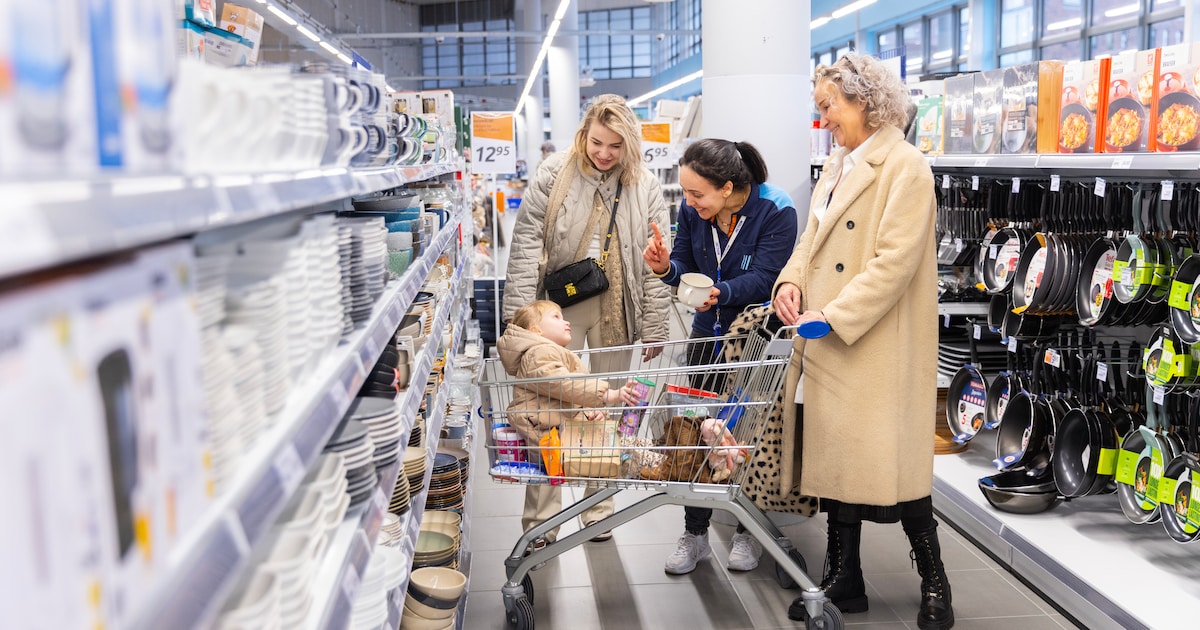 Action dendert door, maar groei gaat wel minder snel | Economie | PZC.nl