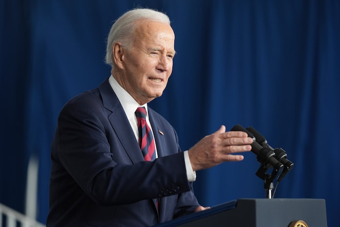 LIVE VS | Biden speecht voor het eerst sinds aftreden, gemengde ...
