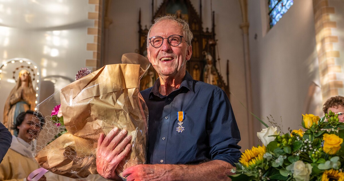 Boegbeeld van Ovezandse koorzang Kees Boonman heeft nu een koninklijke ...