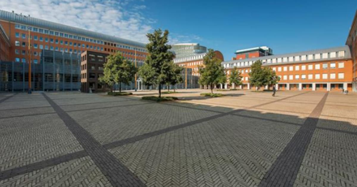 Zedenverdachte Barend van der H. ontkent verkrachting, maar geeft wel ...