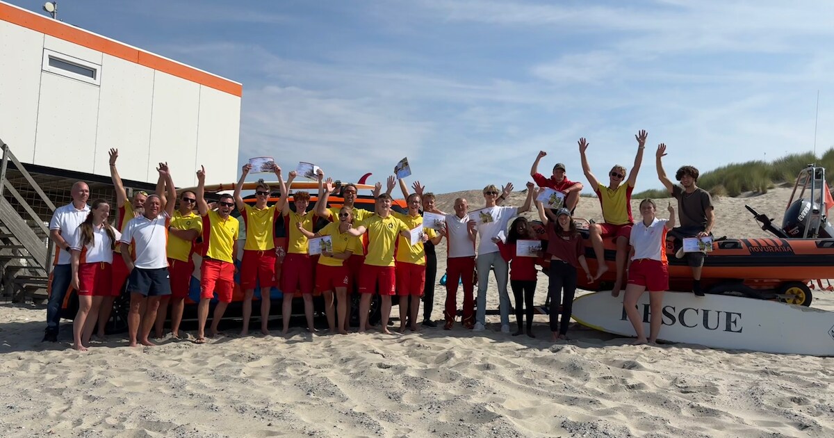 We kunnen weer veilig zwemmen: elf strandwachten geslaagd voor ...