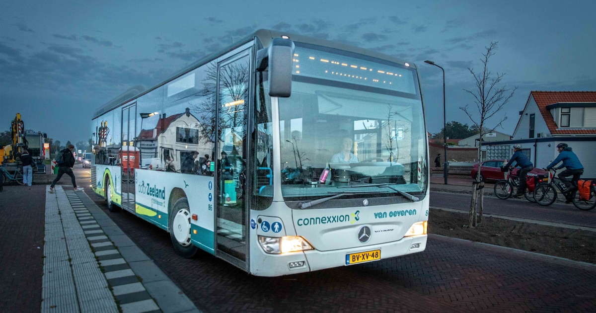 ‘Openbaar vervoer in Zeeland moet en kan beter’ | Regio | PZC.nl