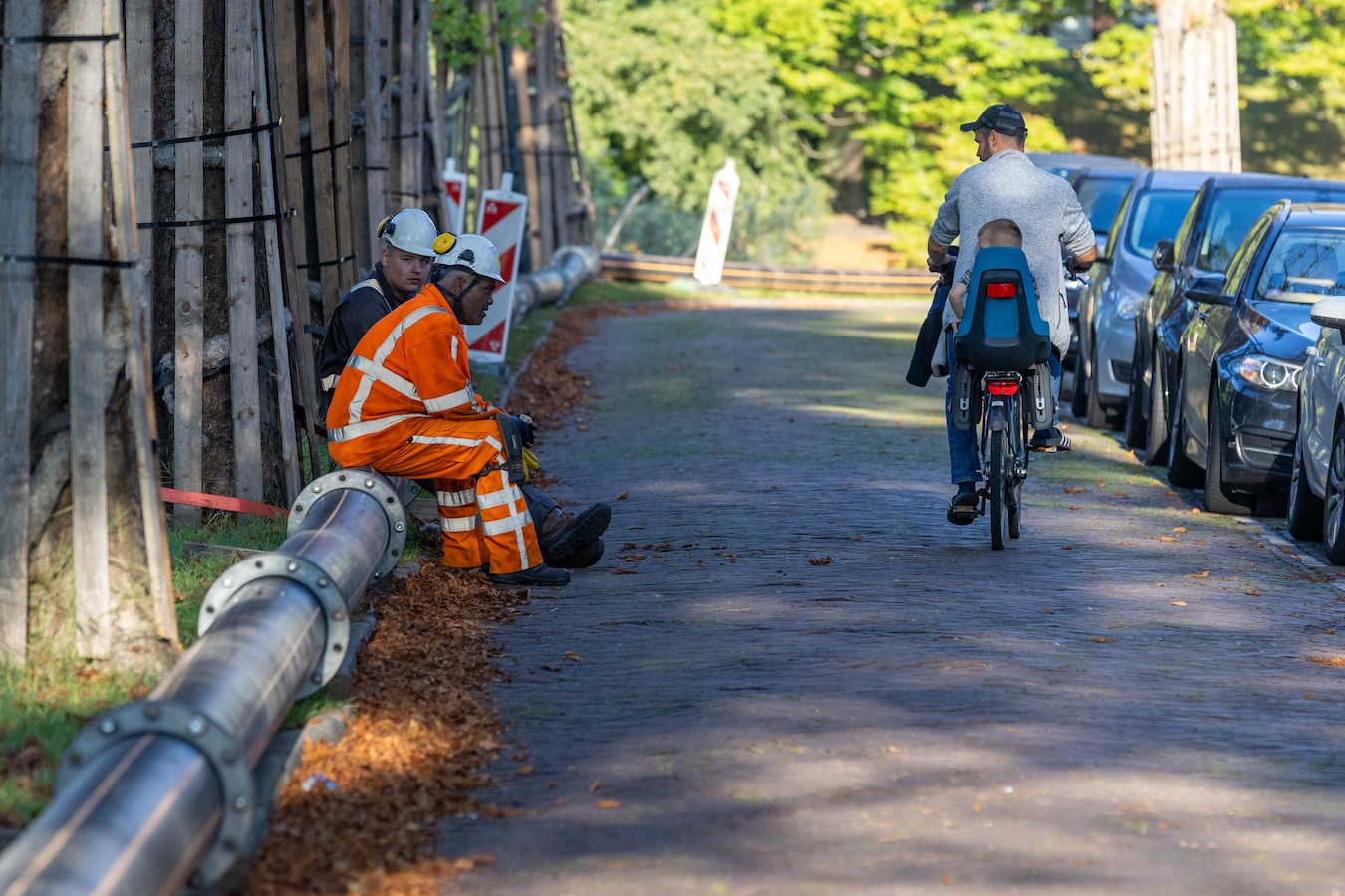 Die grote buizen boven de weg in Goes, waar zijn die voor bedoeld ...