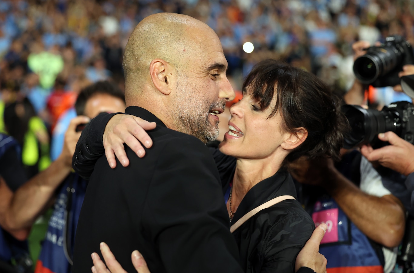Hoe de scheiding van zijn vrouw Christina Manchester City-coach Pep ...