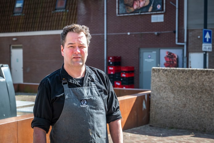 Slager roept hulp in van klanten in conflict met gemeente Vlissingen ...