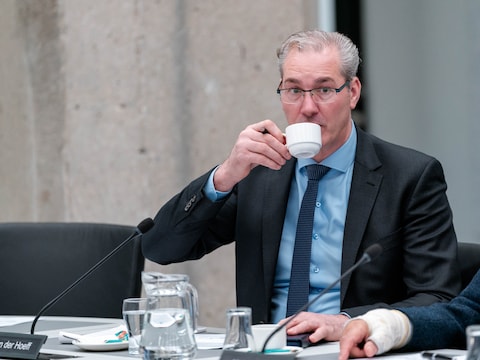 Voorlopig blijven provinciale PVV’ers Wilders trouw, ook van der Hoeff ...