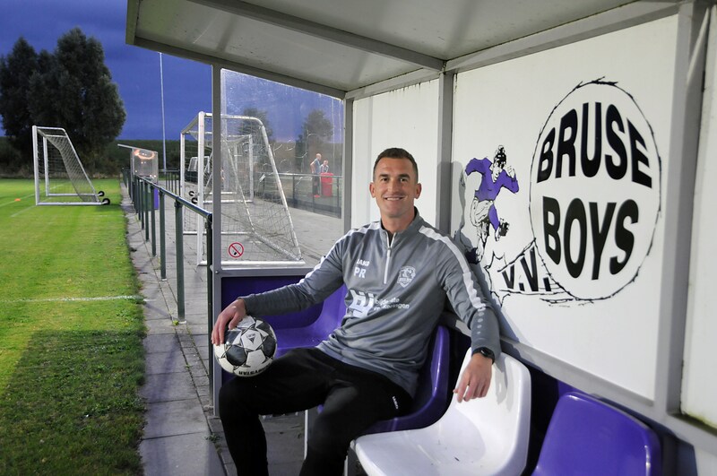 De Witte wordt gek van gemiste kansen Tholense Boys en Bruse Boys ...