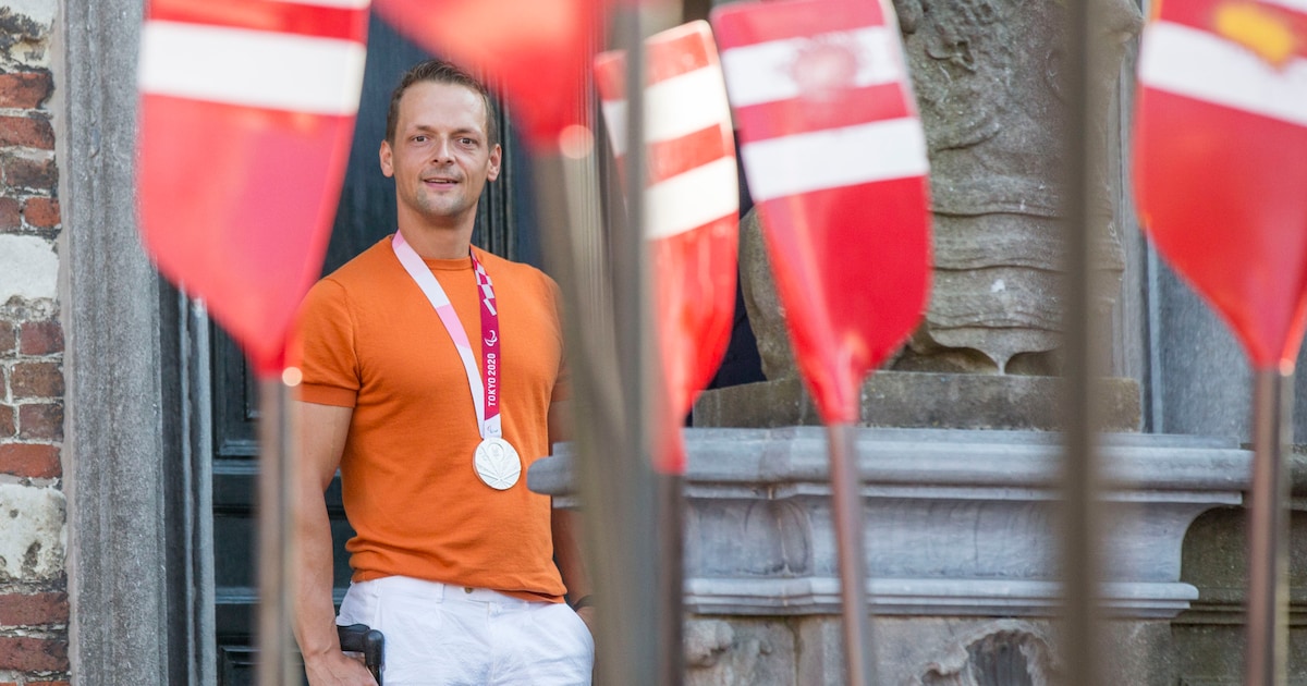 Roeier Corné de Koning kan op WK ticket voor Parijs pakken | Sport | PZC.nl