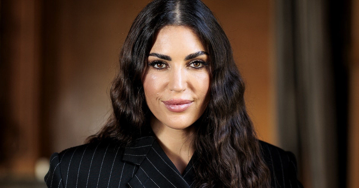 Yolanthe Cabau krijgt Ambassadeursprijs voor Free a girl | Nieuws | PZC.nl