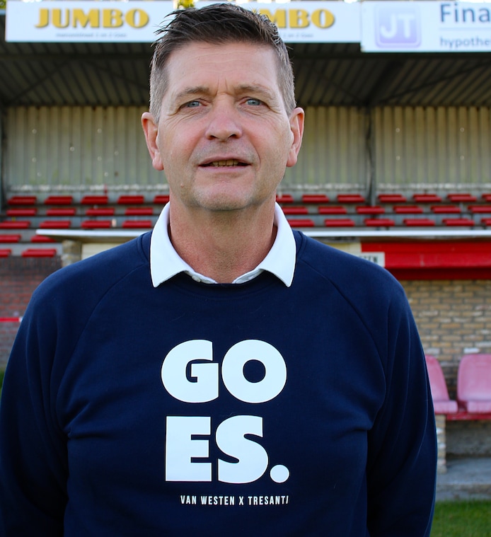 Arendskerke heeft nieuwe trainer, Bevelanders moet juist op zoek ...