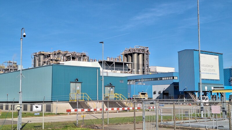 Rechter stelt paal en perk aan PFAS-lozingen Sabic, belang ...