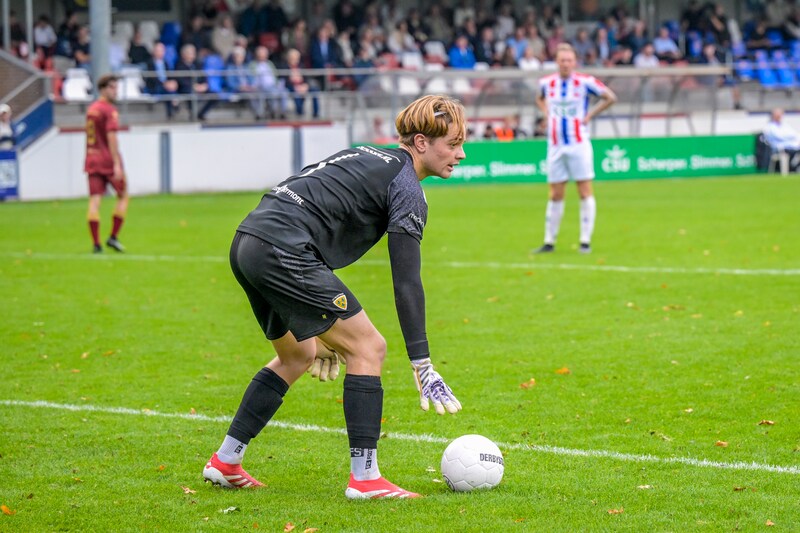 Van Remortel wint keepersstrijd bij Kloetinge, Vandepitte mist ...