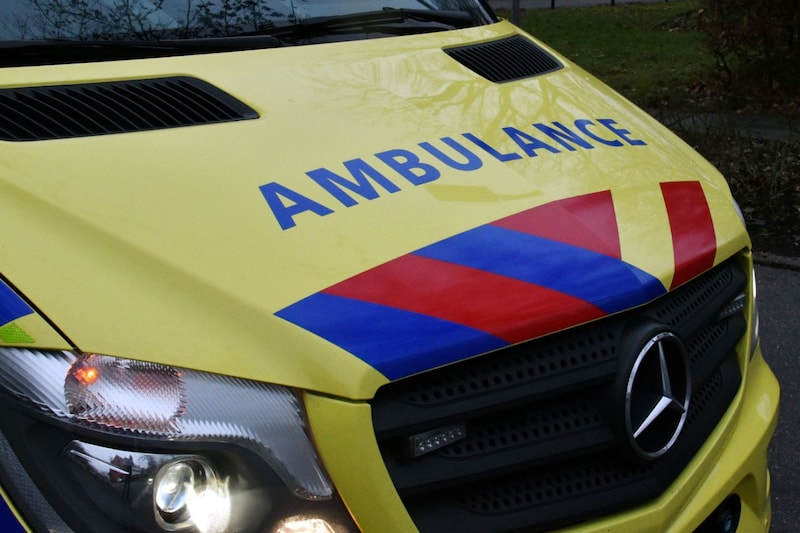 Ambulance met spoed naar Zierikzee | 112 nieuws Schouwen-Duiveland | PZC.nl