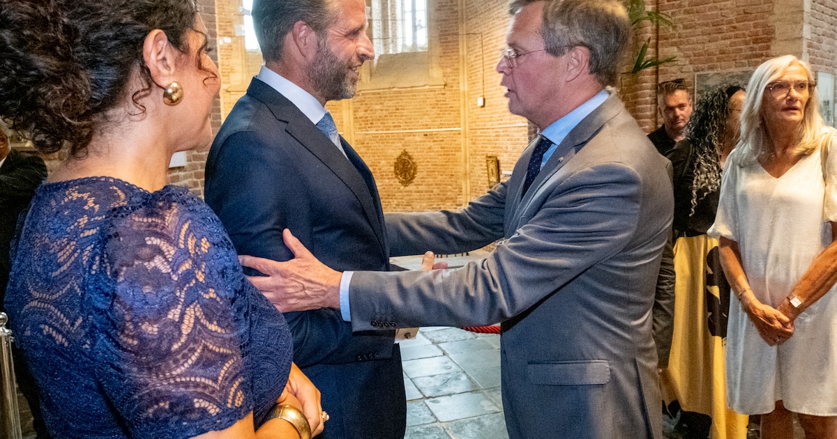Gezin Hugo de Jonge verheugt zich op Zeeuwse weekendjes: ‘Misschien ...
