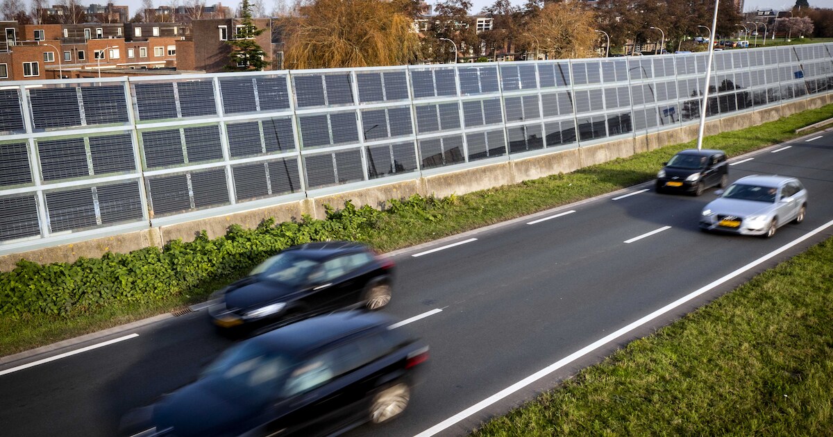 De ‘duurzaamste autoweg van Nederland’ loopt tussen Delft en Zoetermeer ...