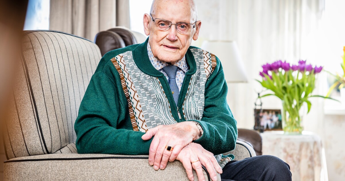 Pas nadat hij de bevrijding meemaakte, merkte Bas (93) wat de oorlog ...
