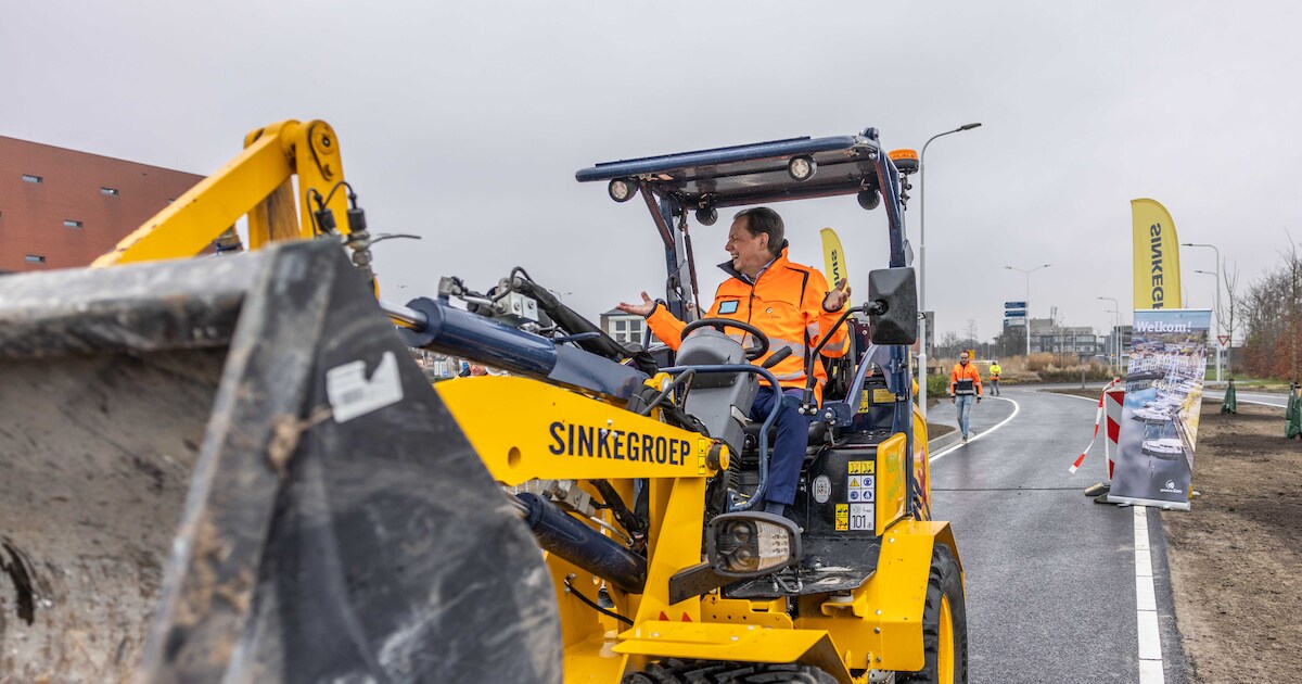Veiligere verkeersroute in Goes geopend na bliksemsnelle aanleg | Regio ...