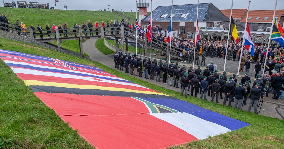 ‘Een vreselijke ramp heeft ons dorp getroffen’: Westkapelle herdenkt ...