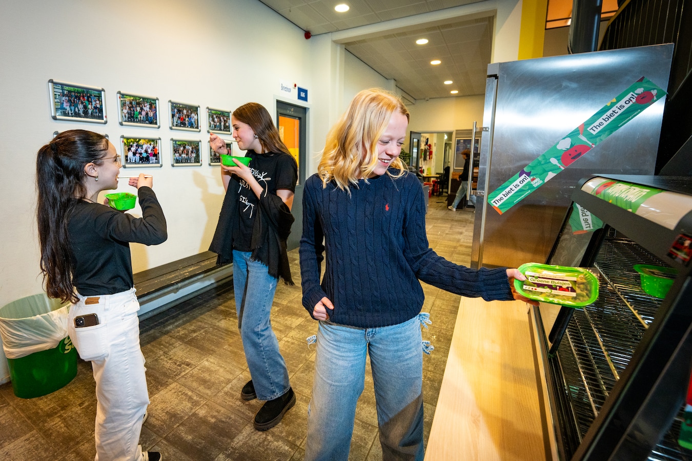 Op deze school staat eerste gezonde snackmuur van Nederland: ‘FEBO was ...