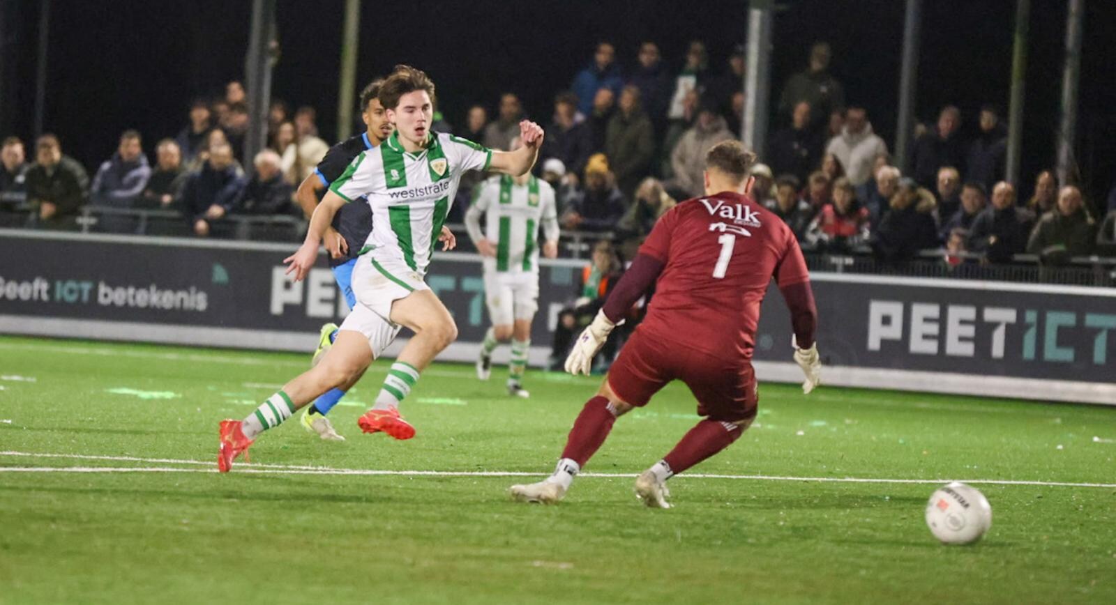 Zenya Deurloo, creatieve linkspoot en student psychologie: ‘Ik wil zo lang mogelijk met een ...