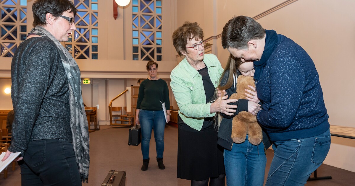 Koor Waisisi treedt op in Zierikzeese boerenschuur: ‘Omdat we mógen ...