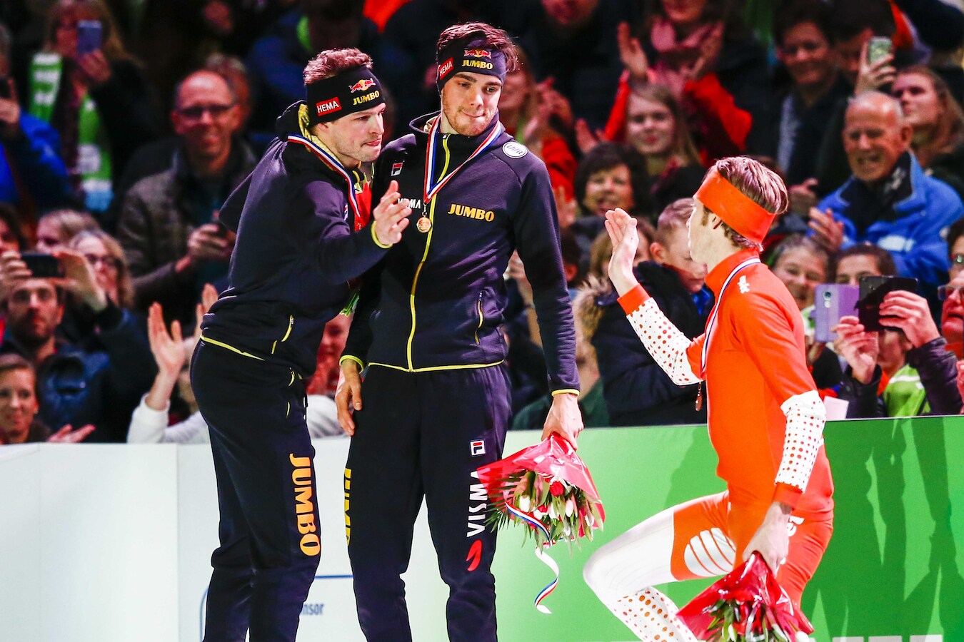 ‘Er mag veel niet, maar gelukkig kunnen we straks wel naar schaatsen ...