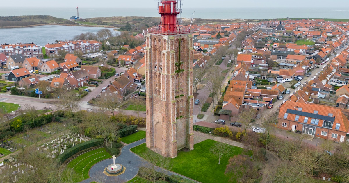 Er zaten nog drie mensen in de vuurtoren toen er brand uitbrak: wonder ...