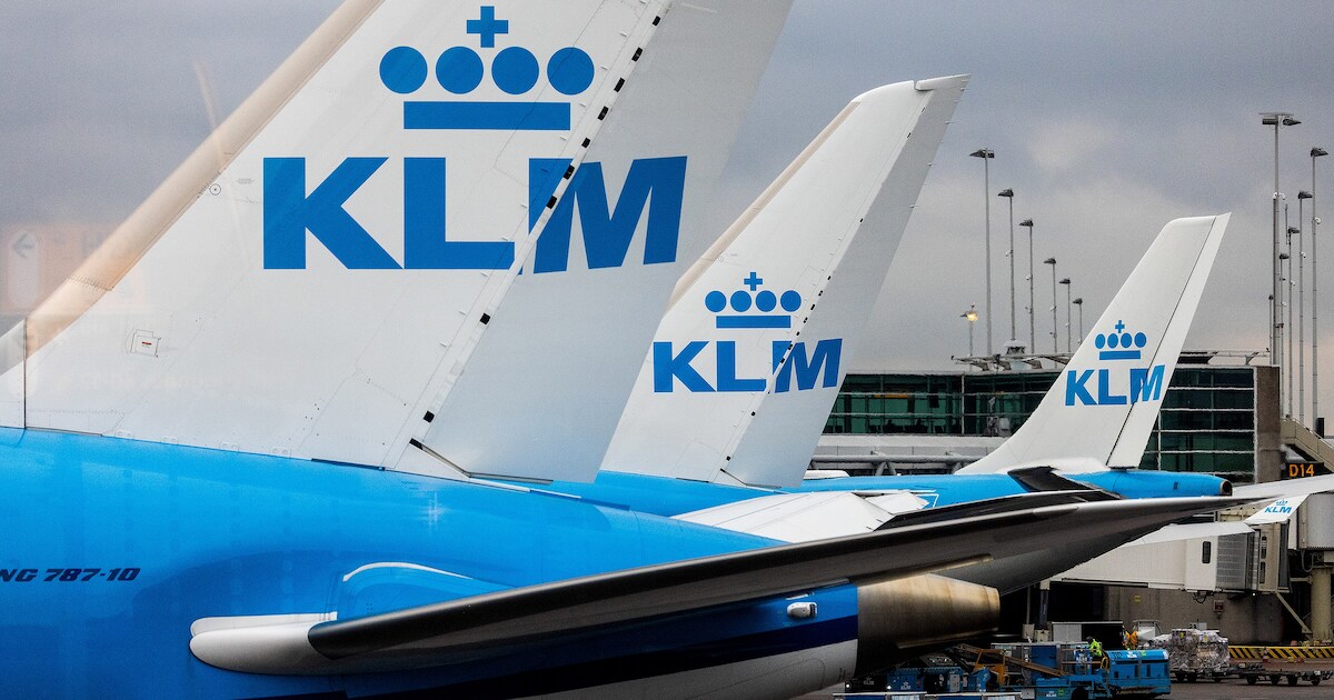 KLM schrapt 250 kantoorbanen, sluit gedwongen ontslagen niet uit ...