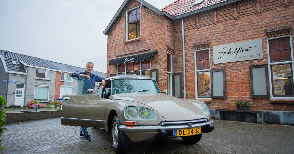 Zijn hobbyauto inspireerde Coert om een nieuw type bril te ontwerpen ...