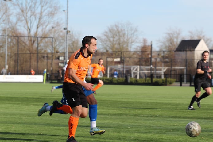 PZC Voetbal Podcast #20 met Wouter Faasse (Terneuzense Boys): met ‘de tank’ naar de training ...