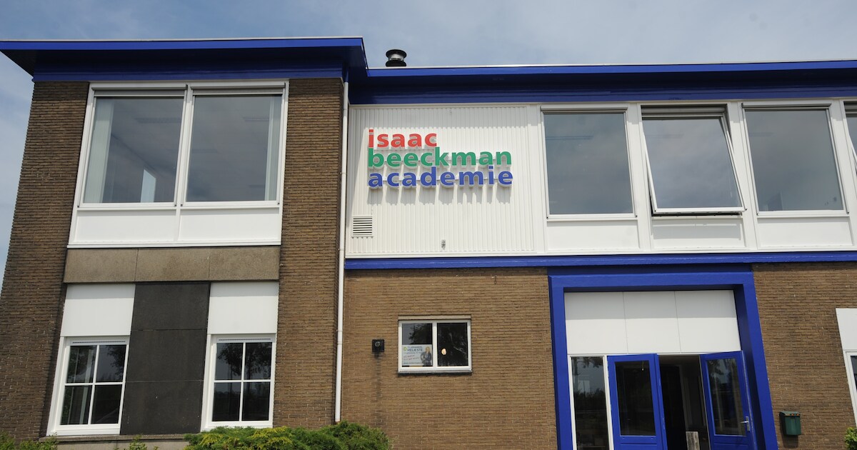 'Isaac Beeckman Academie leeft cao niet na' | Bevelanden | PZC.nl