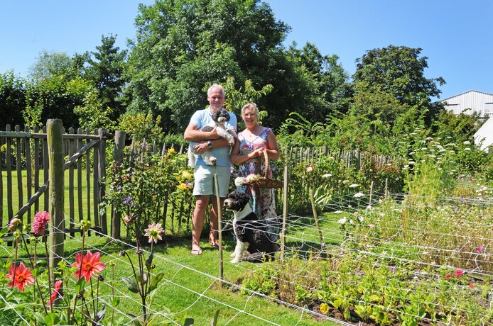 Lisette en Bert hielden al van tuinieren, maar nooit eerder hadden ze ...