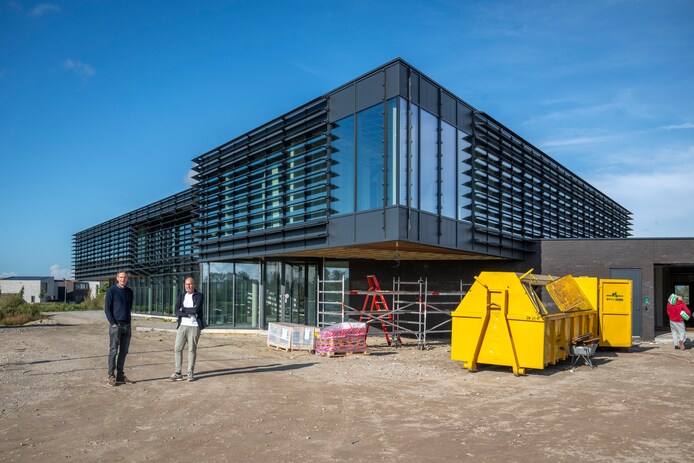 Waarom dit ICT-bedrijf juist trouw blijft aan Zeeland: ‘We kunnen hier ...