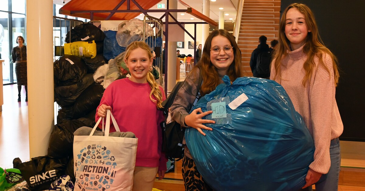 ‘Kleding weggeven maakt gelukkig!’ Deze brugklassers zorgen dat armere ...
